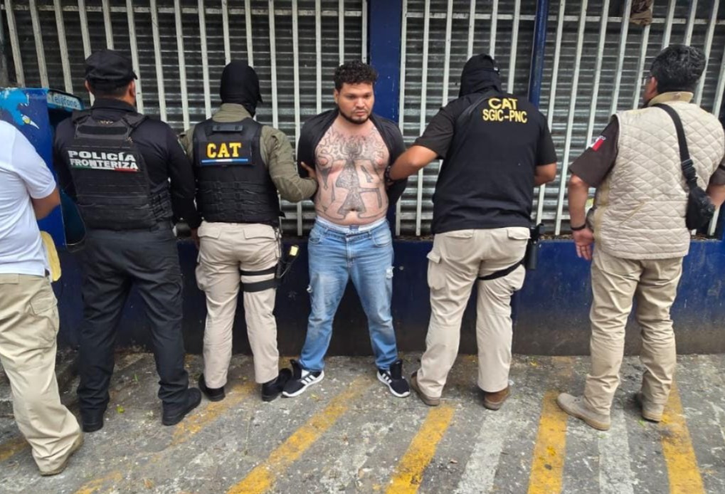 México entrega a pandillero salvadoreño buscado por extorsión y otros ...