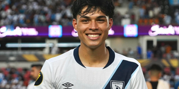 Olger Escobar, la joya chapina que brilló en la Copa Oro 2025 | La Voz ...